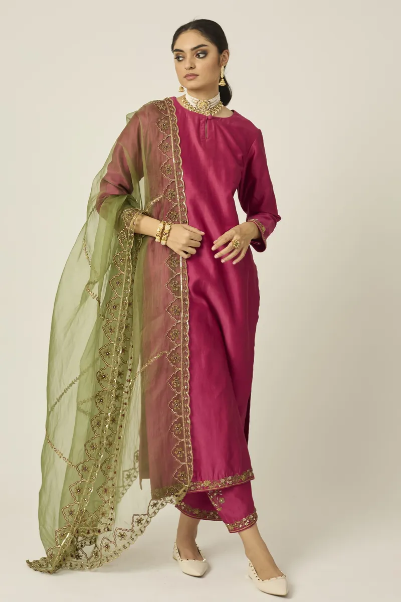 Shop Luxury Indian Embroidered Wear For Women 2025 by PEELI DORI Peeli Dori